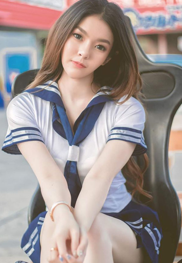 เน็ตไอดอล EingEing Srt น้องอิ๋งอิ๋งขาวใสยังกับบาร์บี้ - แนะนำ ร้านเหล้านั่งชิว พีอาร์สวย ดูหนุ่ม ...