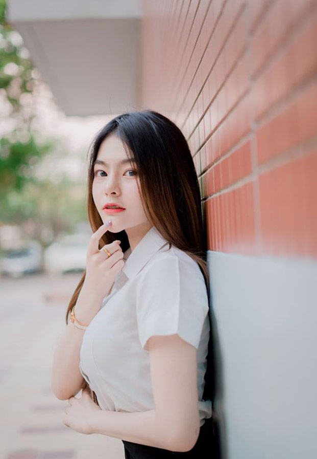 เน็ตไอดอล EingEing Srt น้องอิ๋งอิ๋งขาวใสยังกับบาร์บี้ - แนะนำ ร้านเหล้านั่งชิว พีอาร์สวย ดูหนุ่ม ...