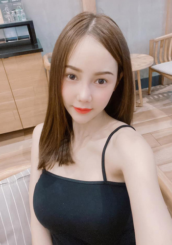 สาววัยใส Patcharaporn Khanthong น่ารักเซ็กซี่อกขาวใหญ่มาก - แนะนำ ร้านเหล้านั่งชิว พีอาร์สวย ดู ...