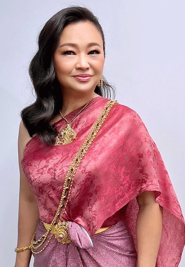 เปิดประวัติ เจนนิเฟอร์ คิ้ม นักร้องสาว DIVA ของเมืองไทย