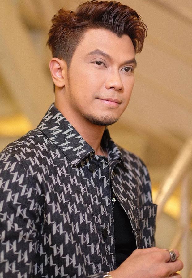 หนุ่ม กะลา นักร้องเสียงคุณภาพที่ใช้ชีวิตอยู่นอกกะลาจนทำให้ชีวิตประสบ ...