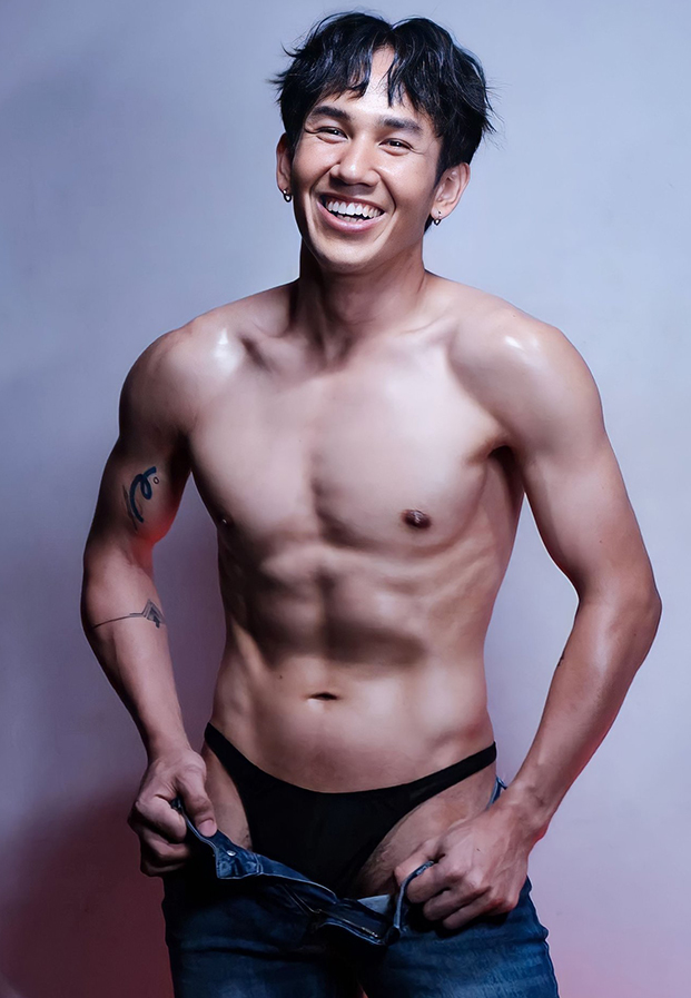 Prinyawat เปิดวาร์ปหนุ่มหล่อเน็ตไอดอล หุ่นแซ่บน่ามอง ผลงานเด็ดโดนใจ