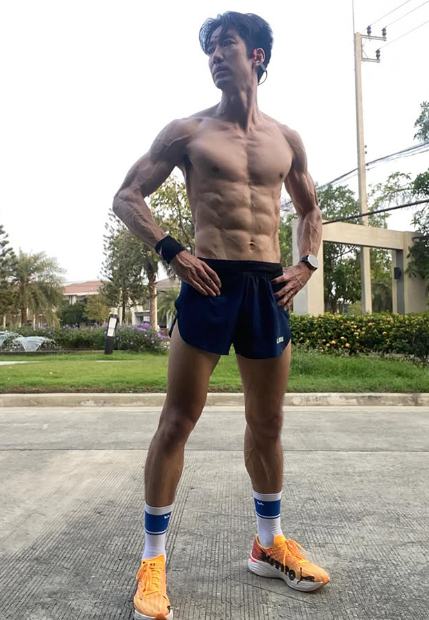 Deaw Suriyont เปิดวาร์ปดาราหนุ่ม หุ่นแซ่บสุดปัง นักแสดงตัวท็อปในวงการ