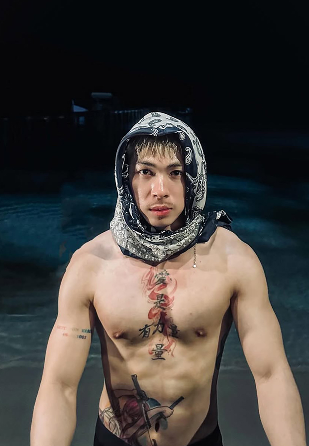 Nattapon Komol เปิดวาร์ปนายแบบหล่อ มีเสน่ห์สุดฮอต หุ่นแซ่บเกินต้าน