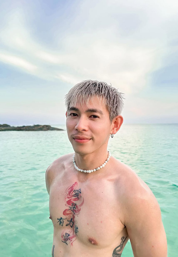 Nattapon Komol เปิดวาร์ปนายแบบหล่อ มีเสน่ห์สุดฮอต หุ่นแซ่บเกินต้าน